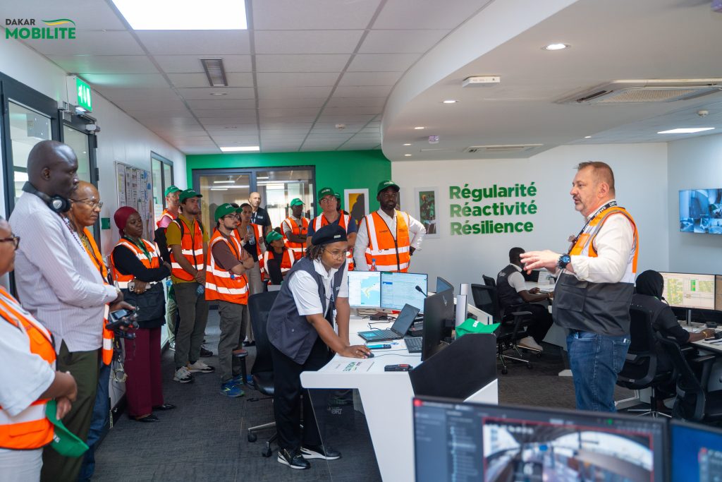 Meridiam Afrique immersed in the BRT project with Dakar Mobilité - Sunu ...